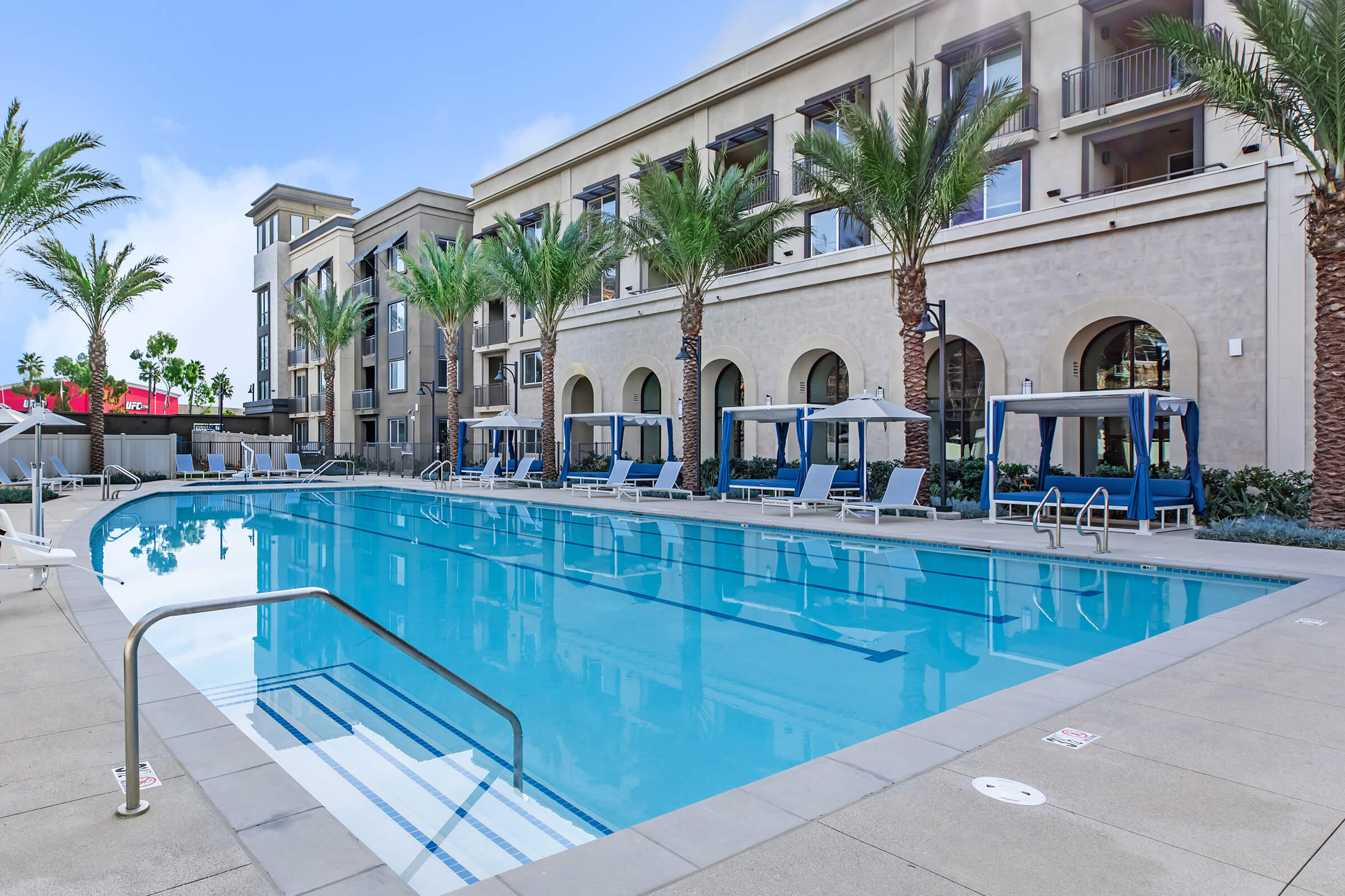 Town Square at Wagon Wheel - Apartments in Oxnard, CA