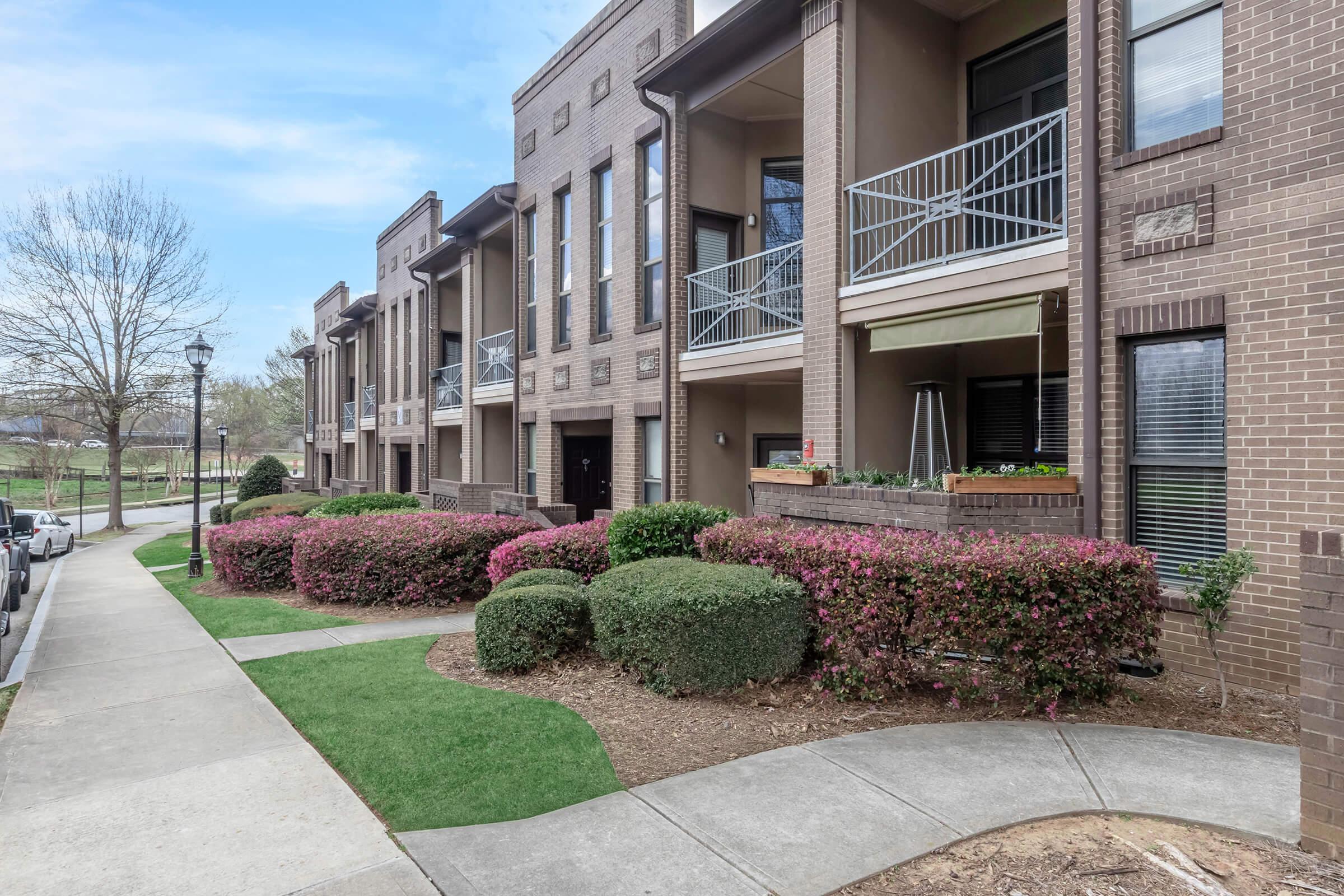 Home - Artist Square - Atlanta, GA