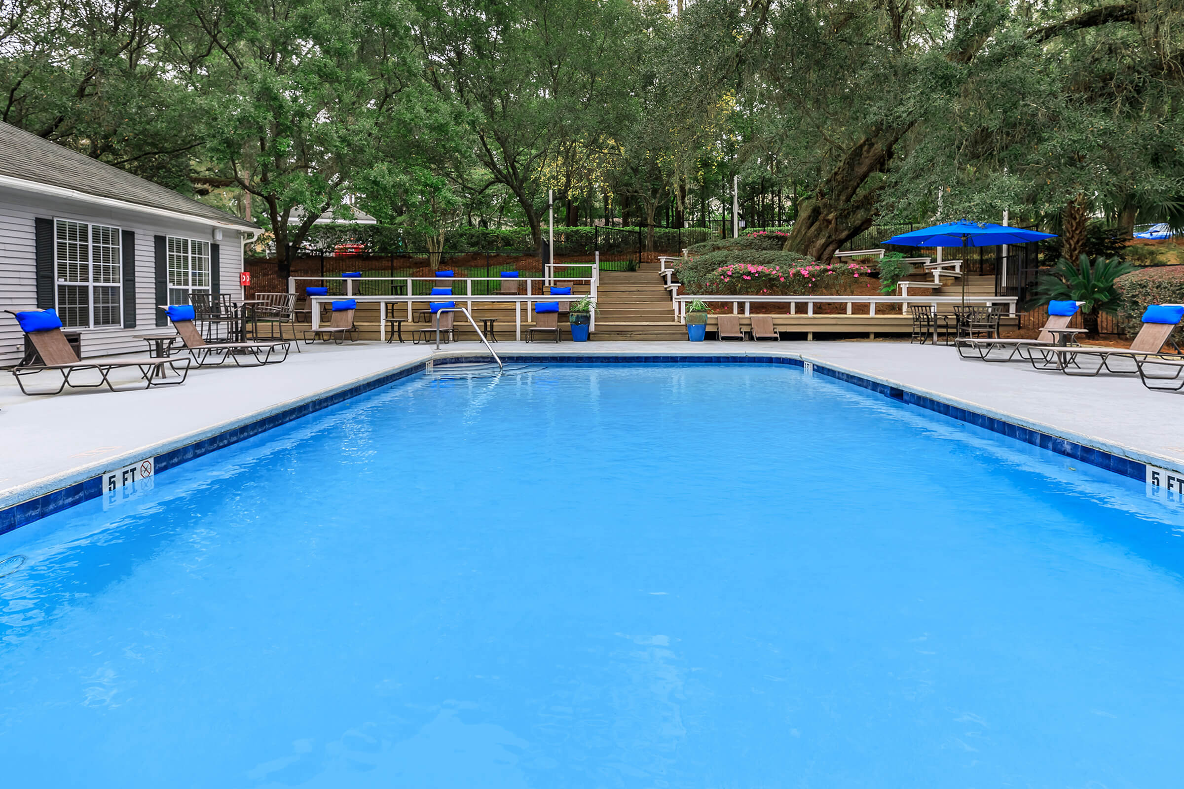 Azalea Place - Apartments in Tallahassee, FL