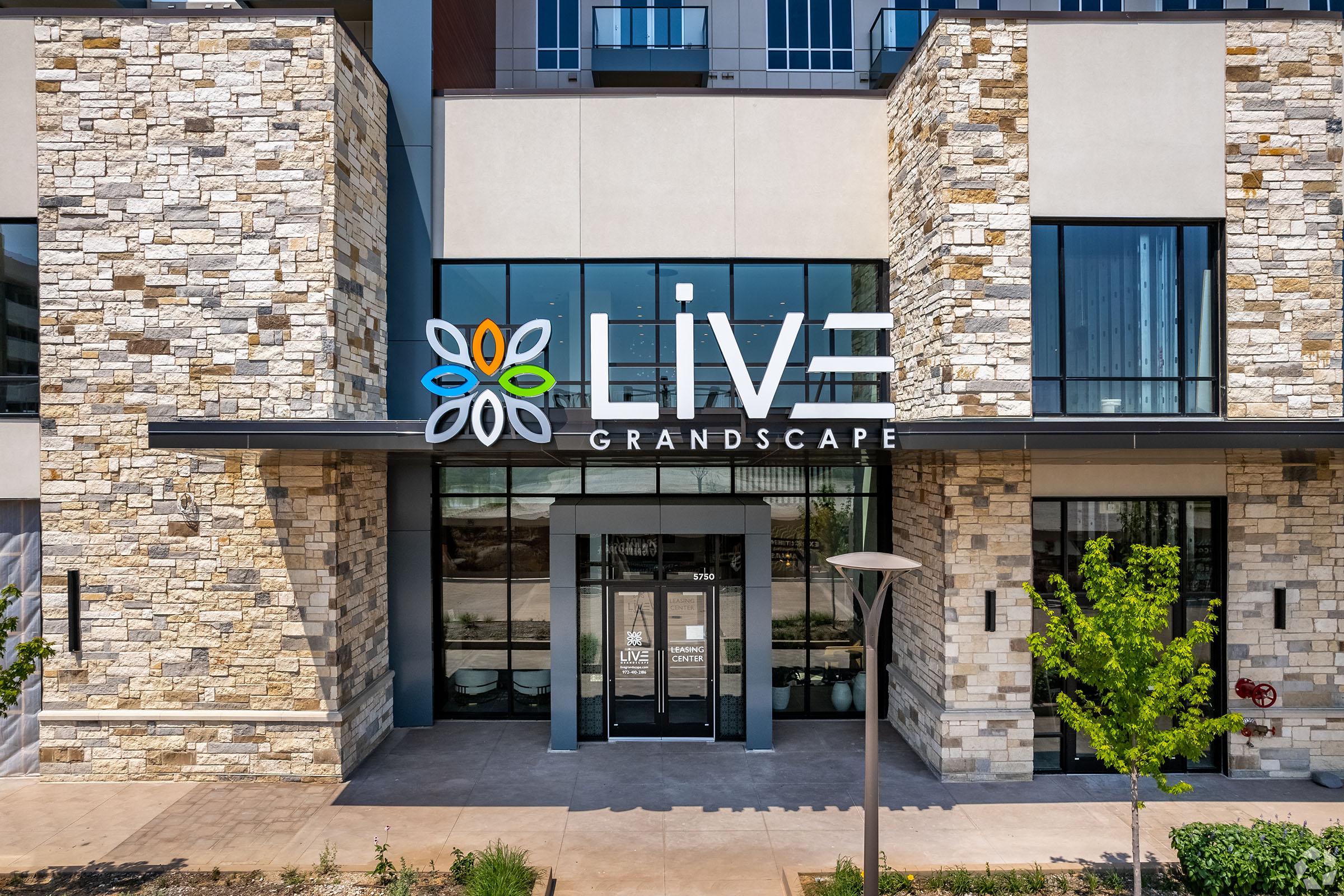 Gallery - Live Grandscape