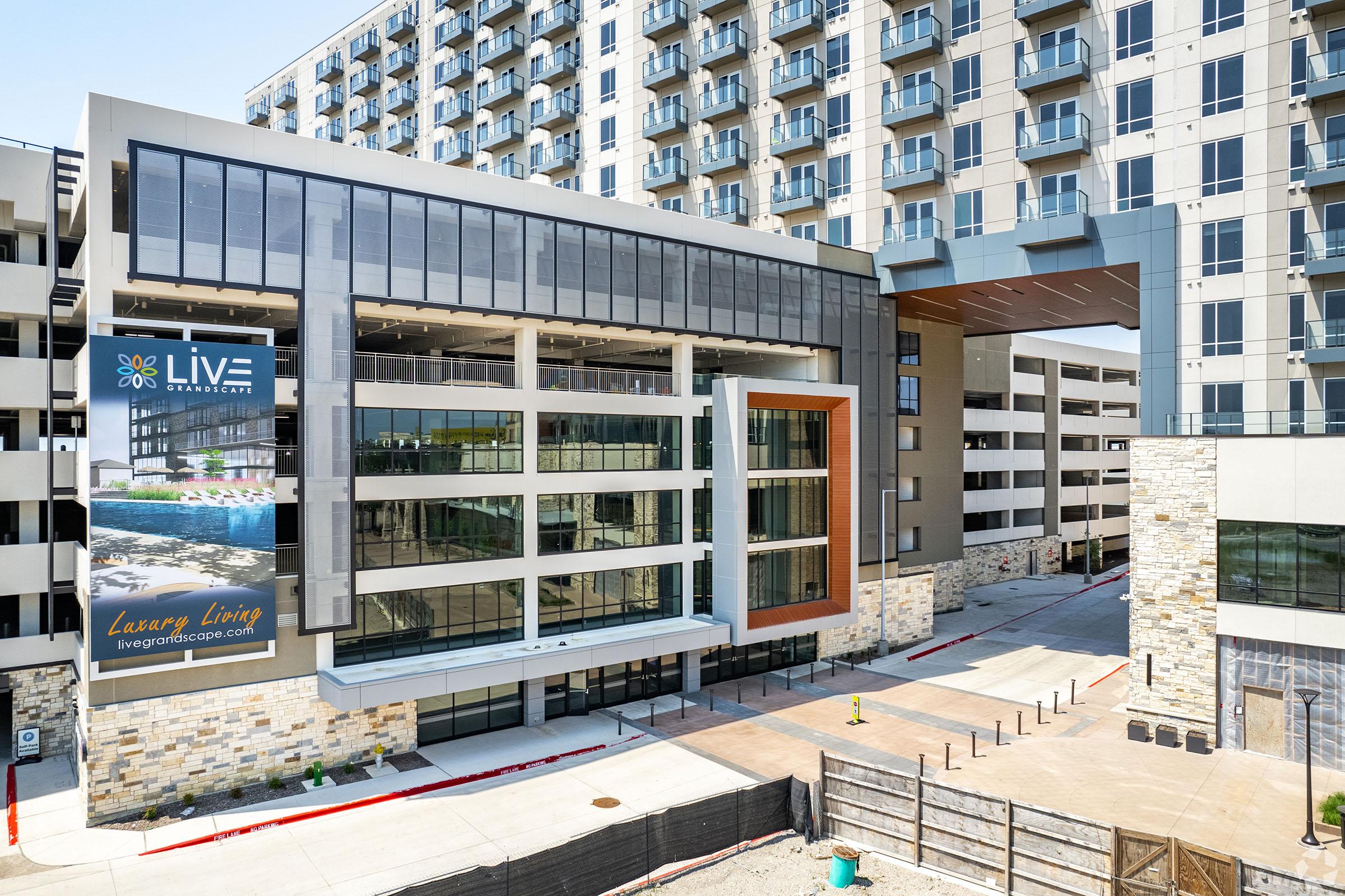 Gallery - Live Grandscape