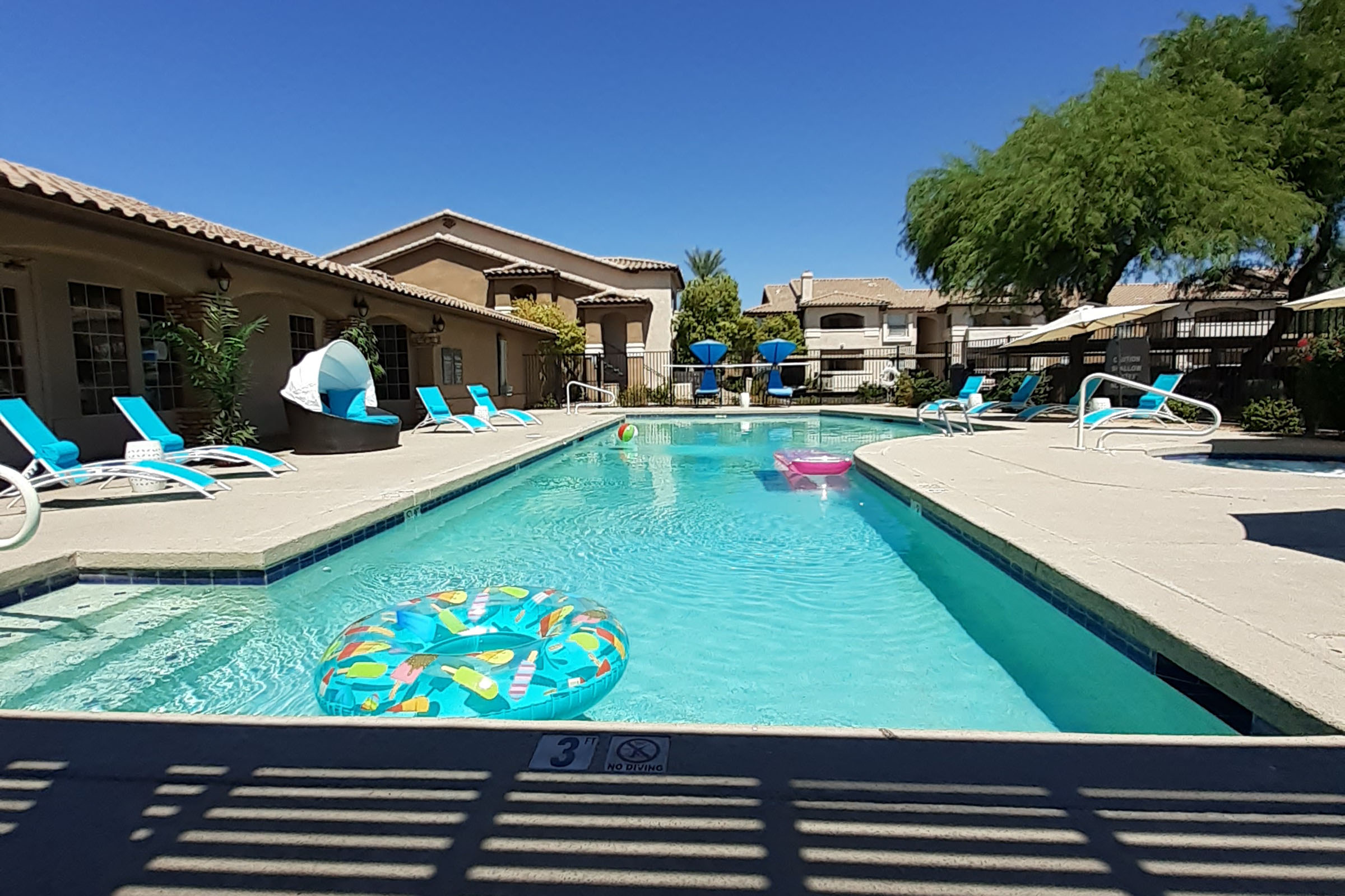 Soleil Apartments - Photo Gallery