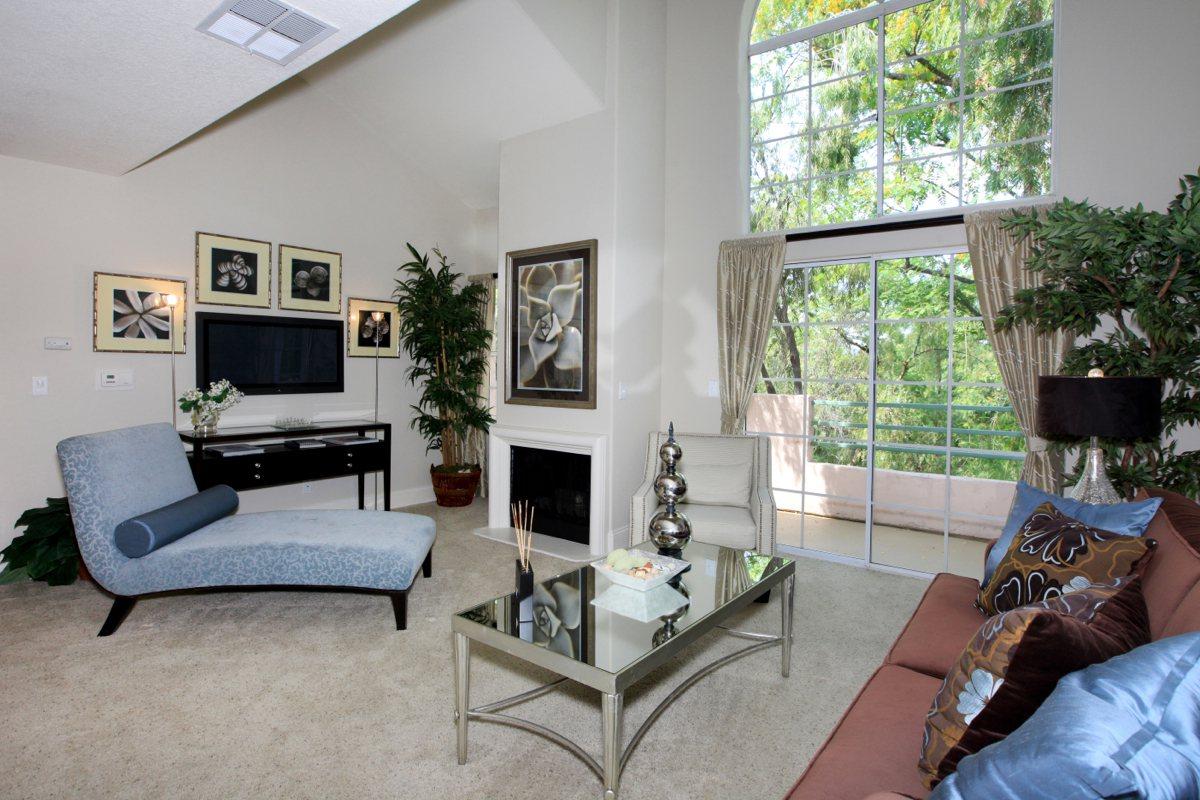 Summit at Warner Center - Photo Gallery