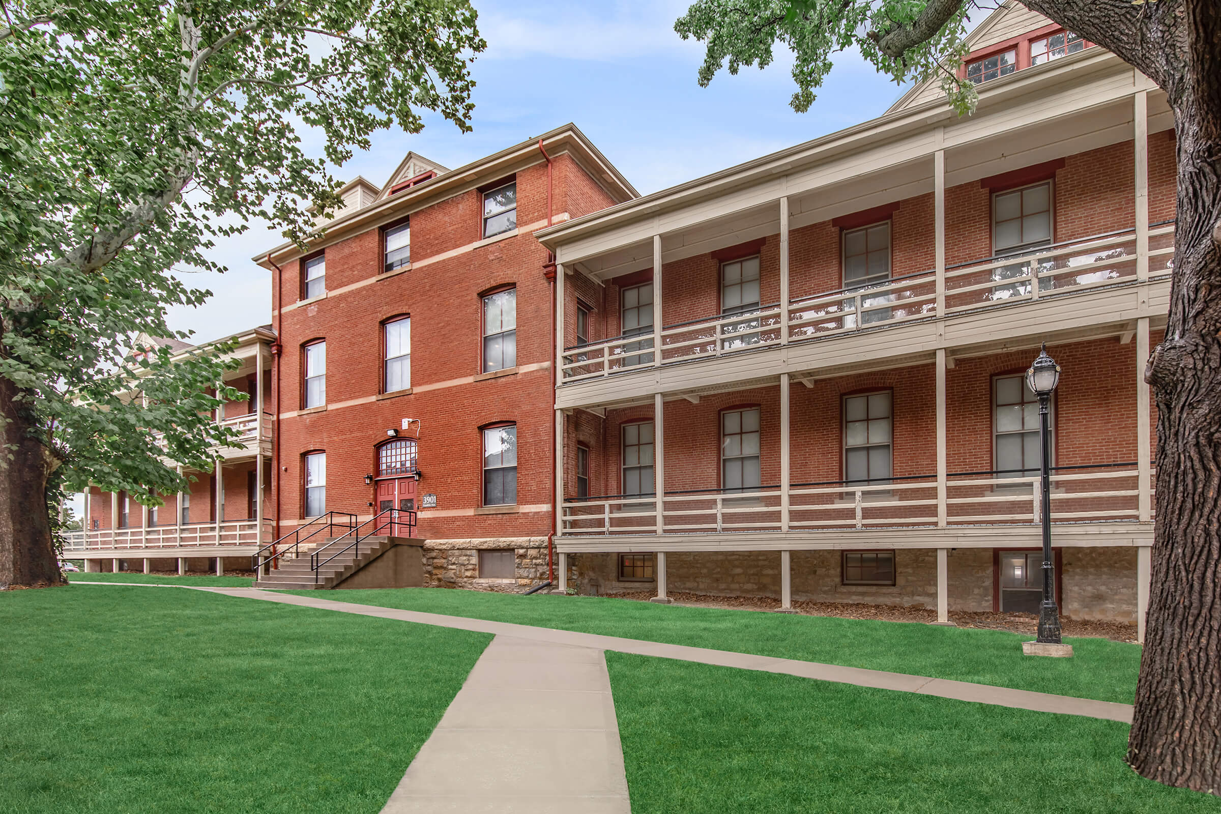 Community Amenities - Ridge Top I&II/Eisenhower Ridge - Leavenworth, KS