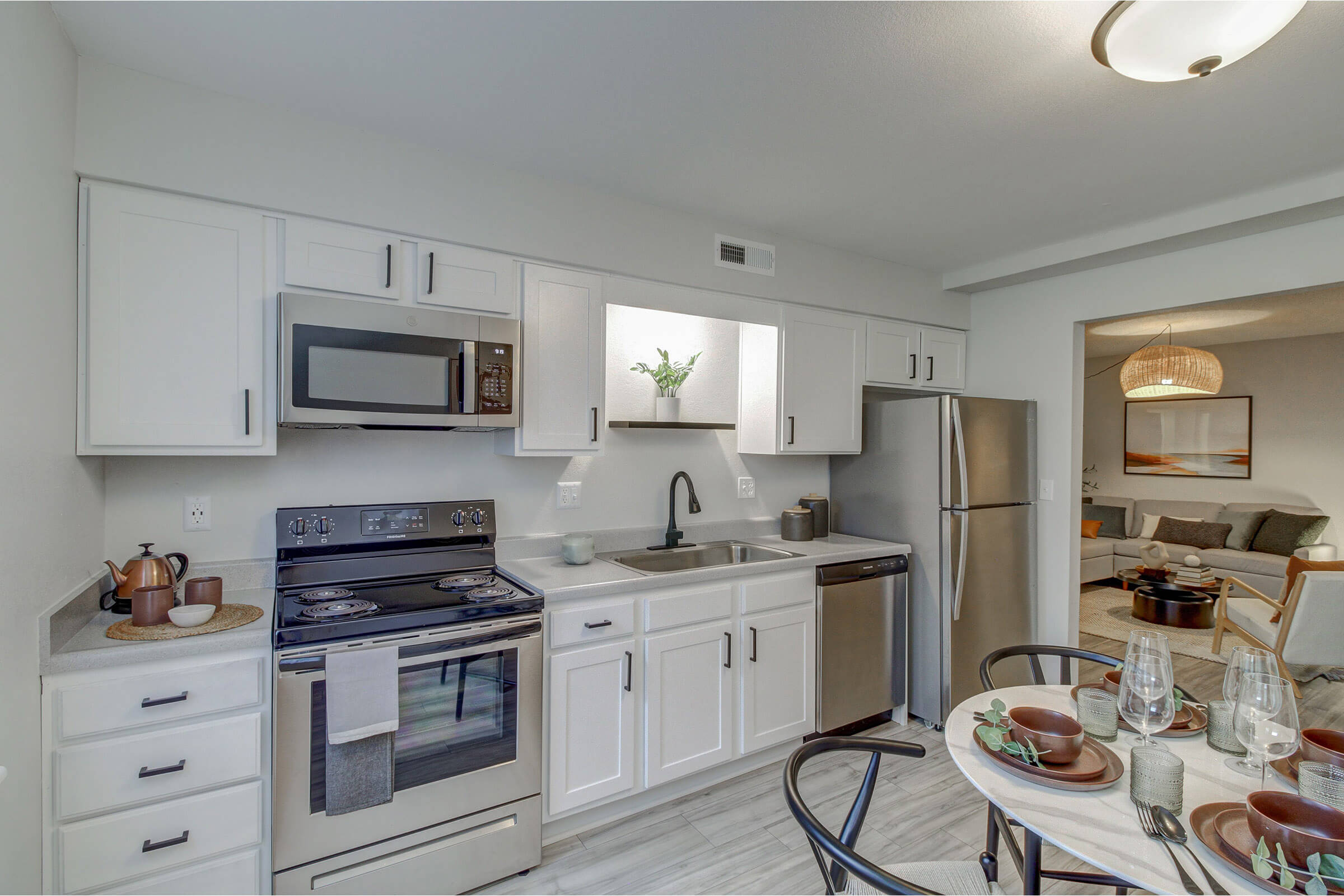 E-Brochure - The Arbor Apartments and Townhomes in Blue Springs, MO