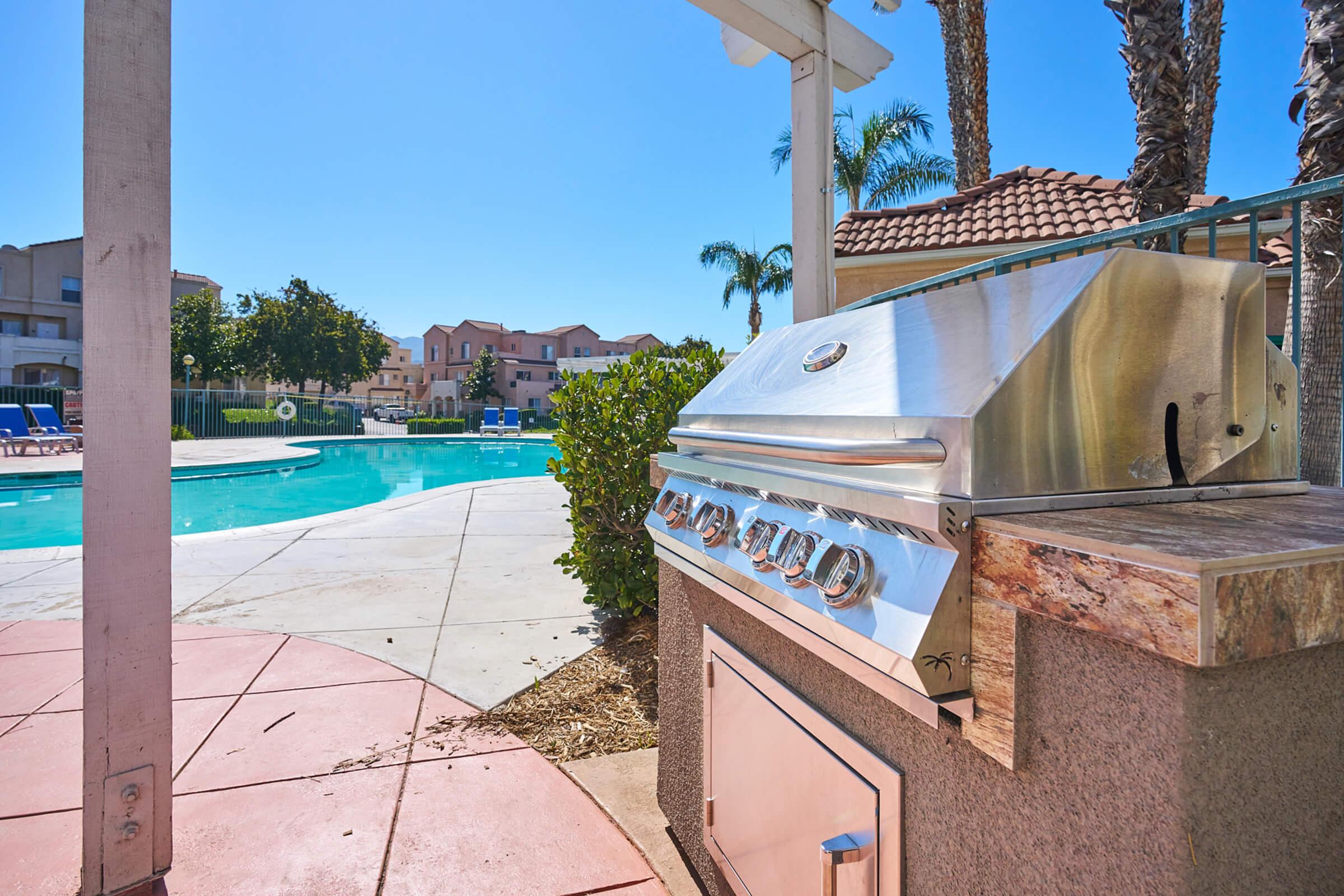 River Ranch Townhomes & Apartments - Photo Gallery