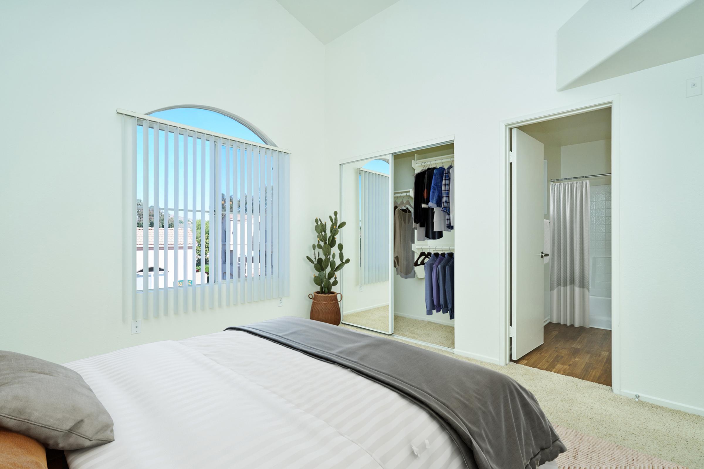 River Ranch Townhomes & Apartments - Photo Gallery