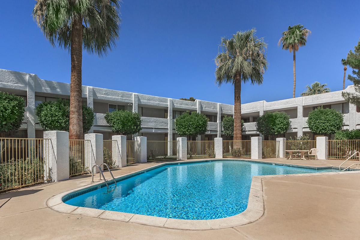 Revival Midtown - Apartments in Phoenix, AZ