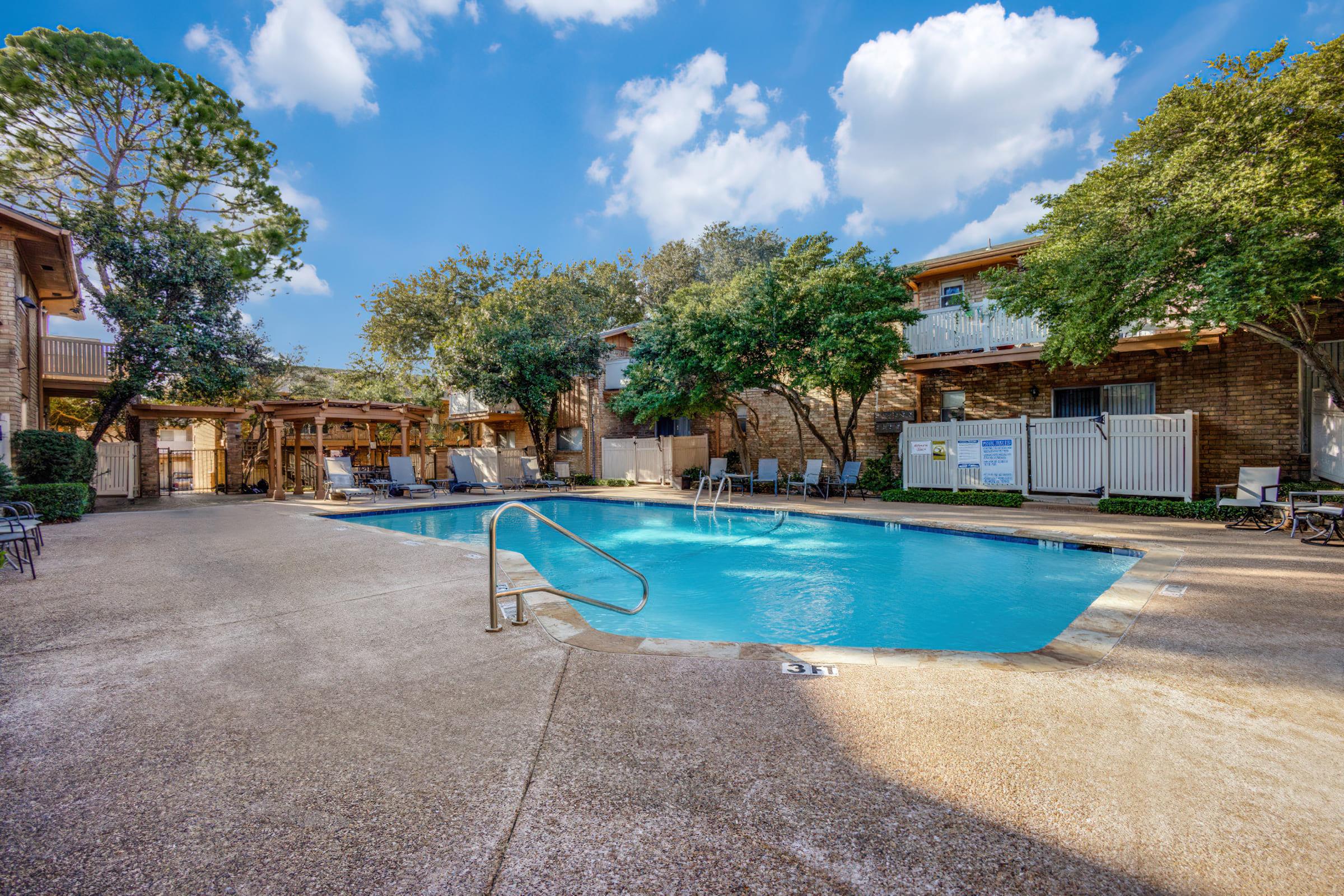 Home - Lakeside on Spring Valley - Richardson, TX