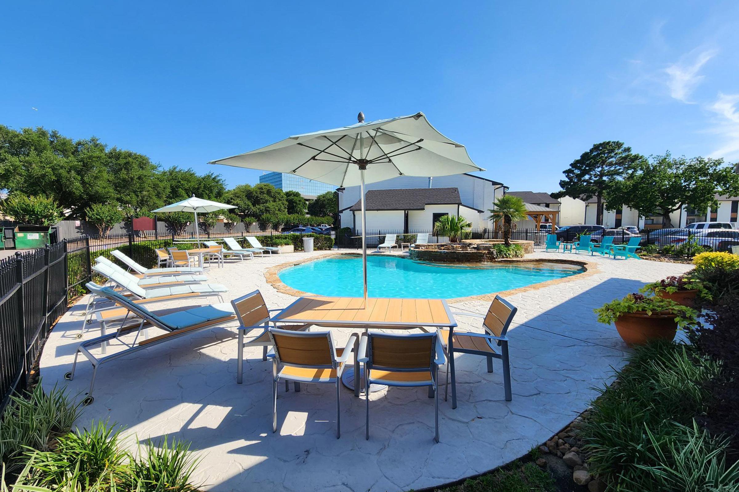 Home - Cali Crossing - Houston, TX