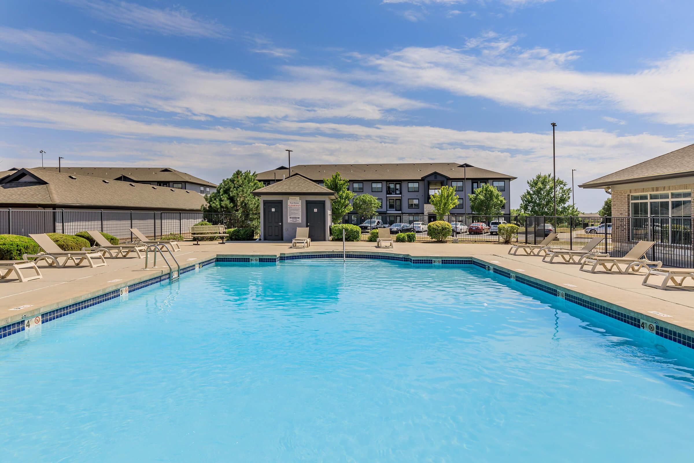 Inwood Crossings - Apartment Living in Wichita, KS