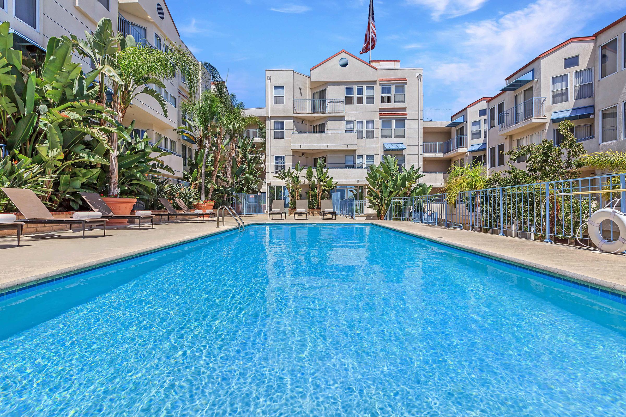 Availability & Floor Plans | Skyline Terrace