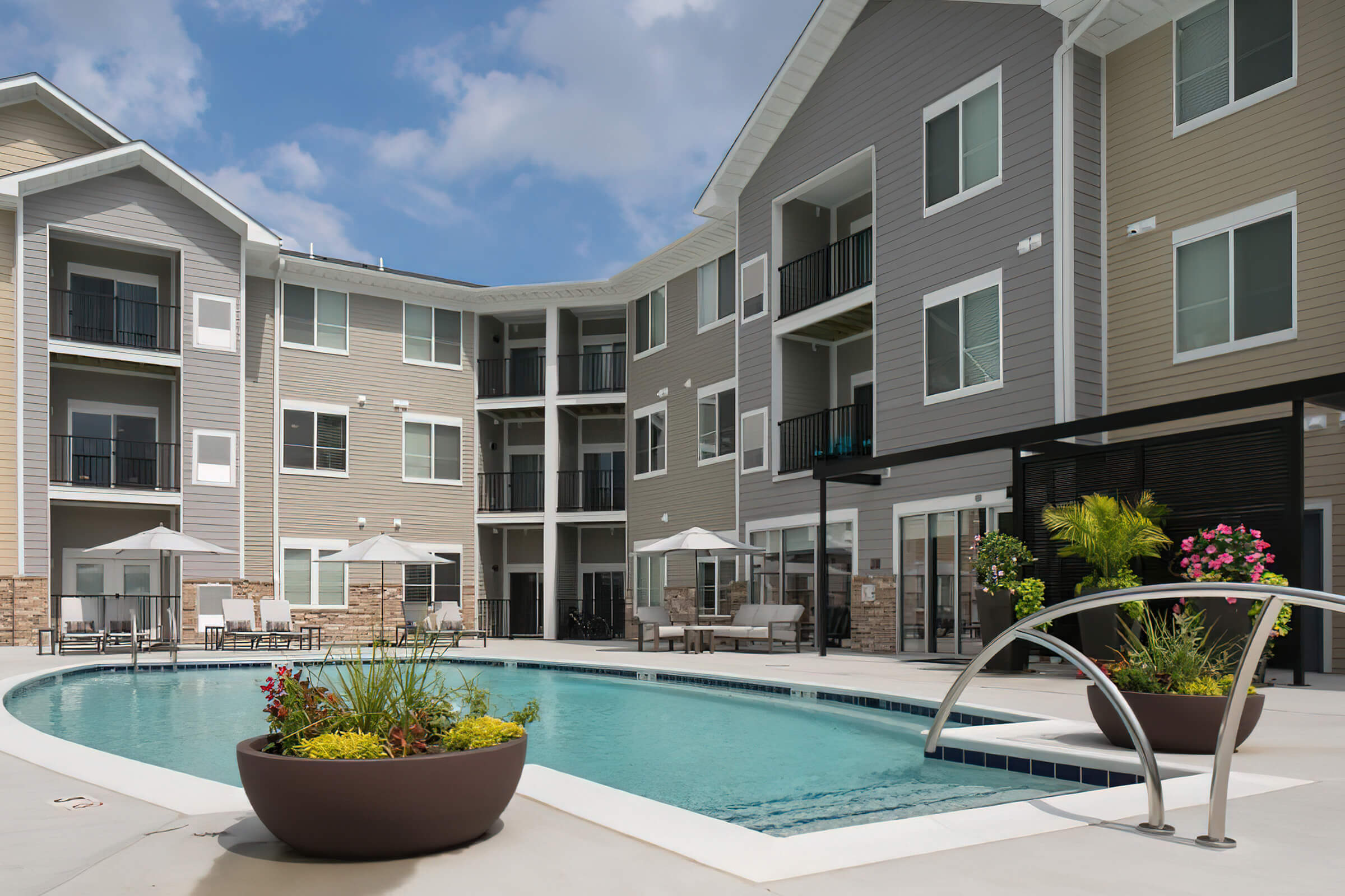 The Trace Apartments - Availability, Floor Plans & Pricing