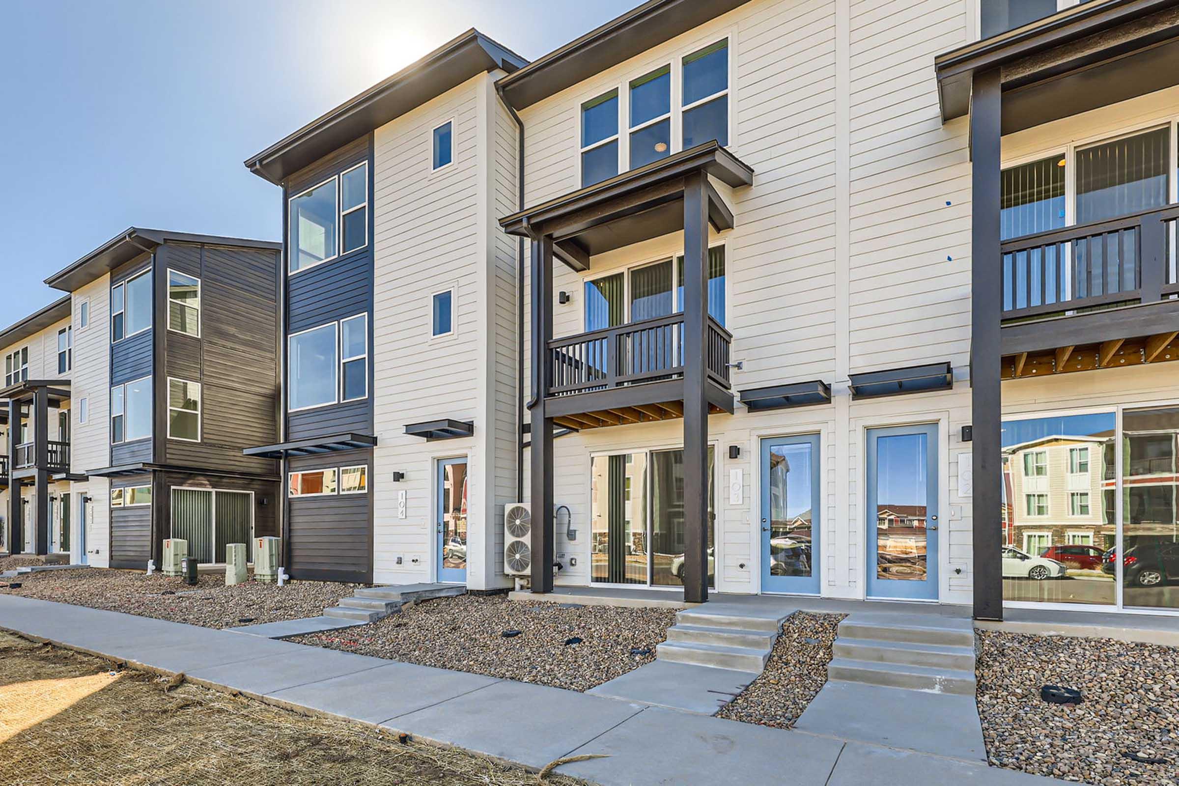 Photo Gallery - The Landings at Gateway - Denver, CO